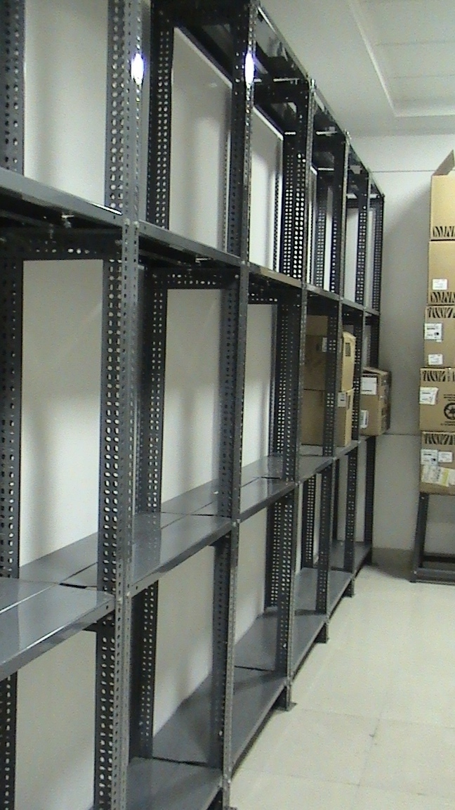 SLOTTED ANGLE SECTION PANEL RACK Manufacturers in Ghaziabad